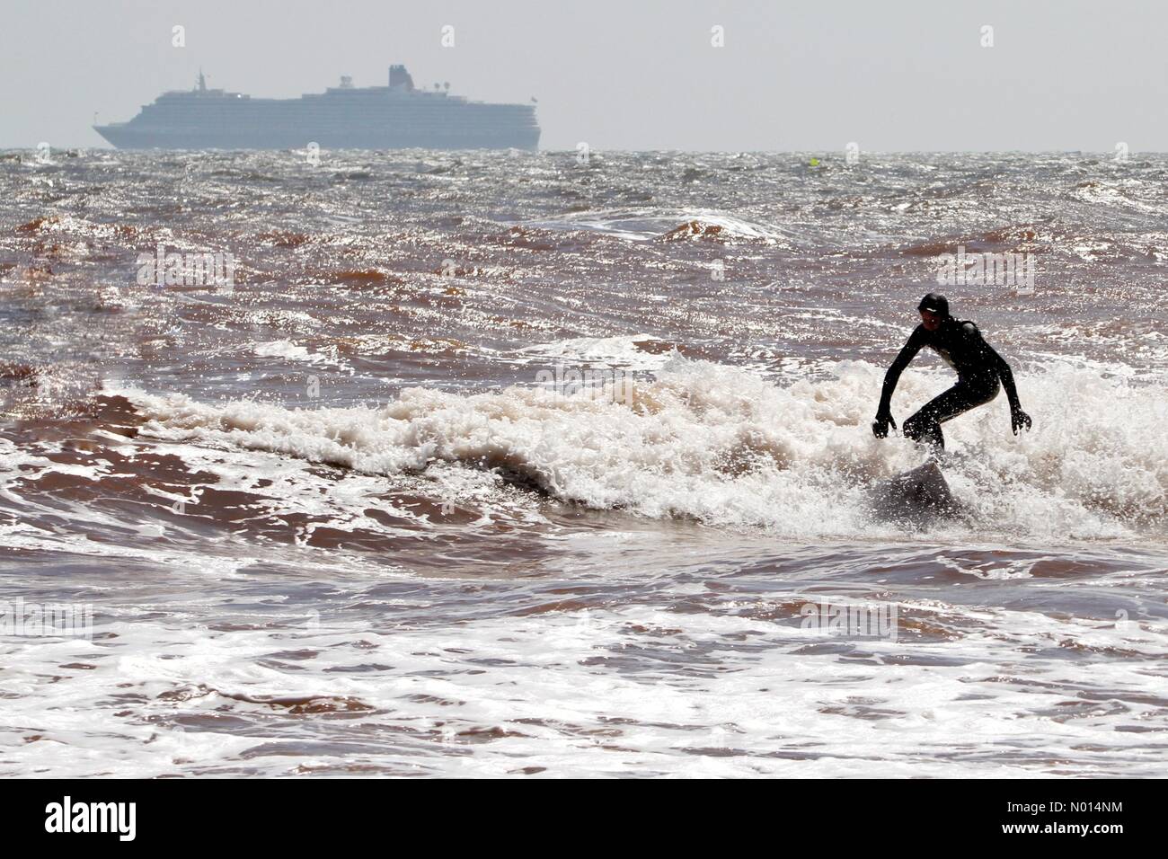 April holcombe hi-res stock photography and images - Alamy