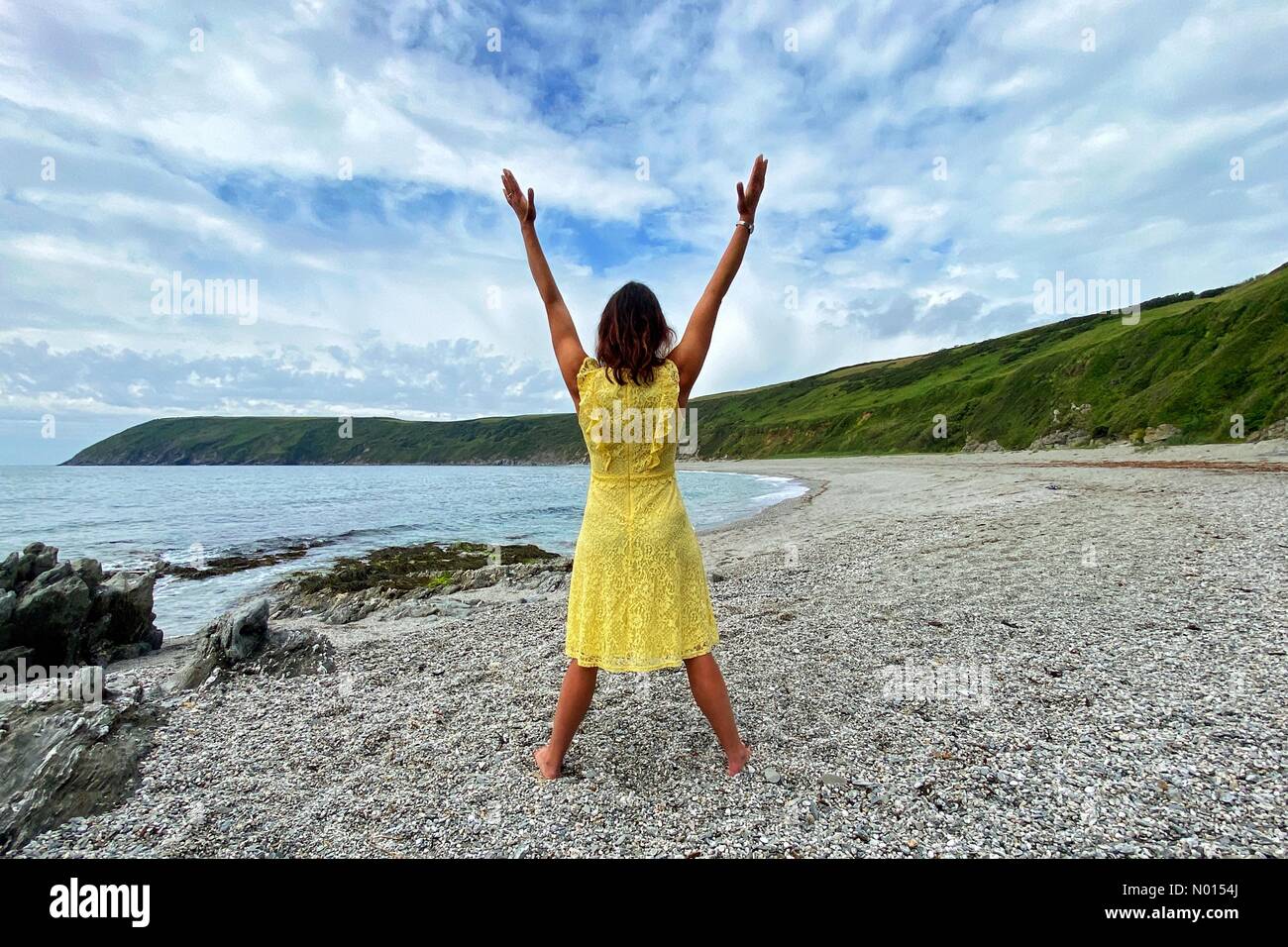 Vault beach, Cornwall, UK. 20th June, 2021. Raich Keene enjoys the ...