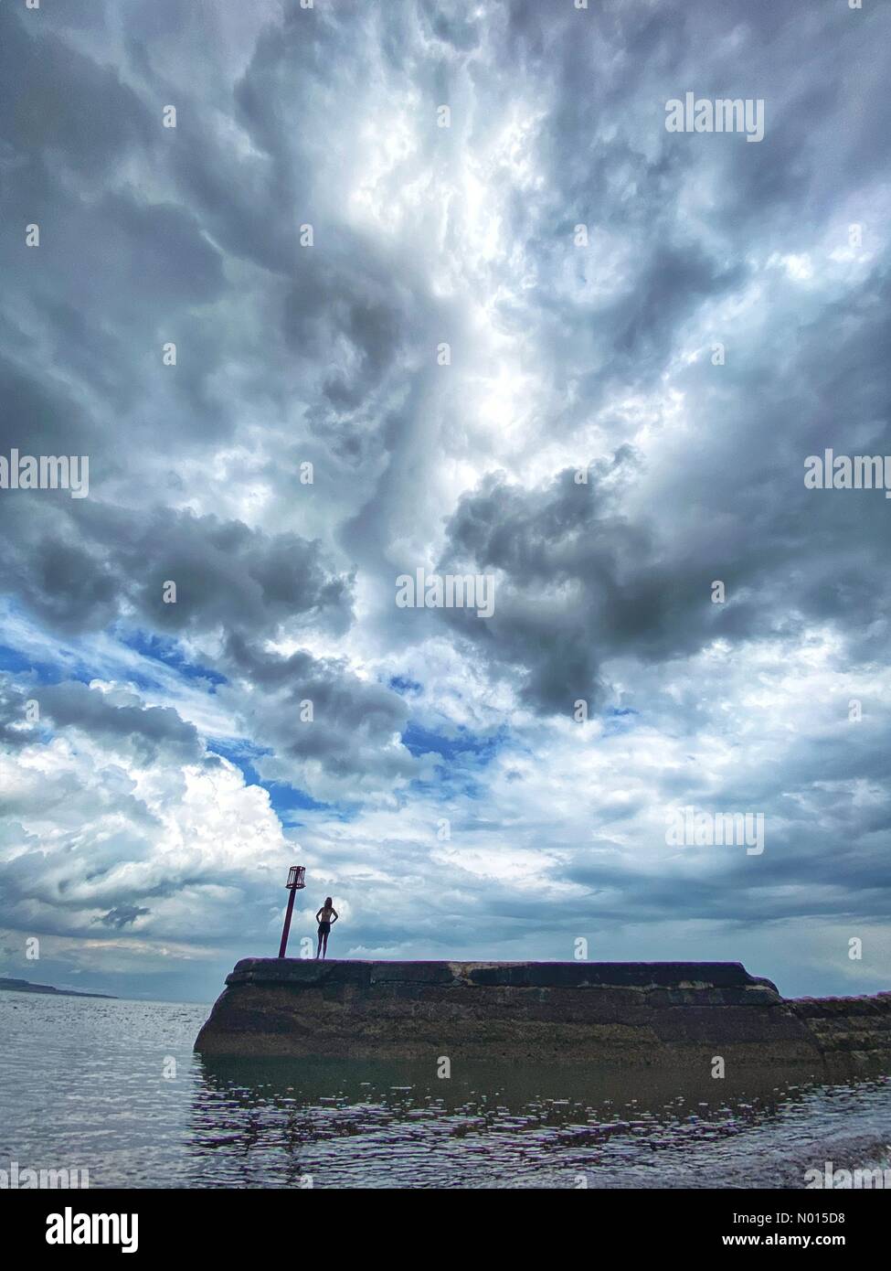 Coryton Cove, Dawlish, Devon, UK. 1st August 2021. UK Weather: Amazing ...