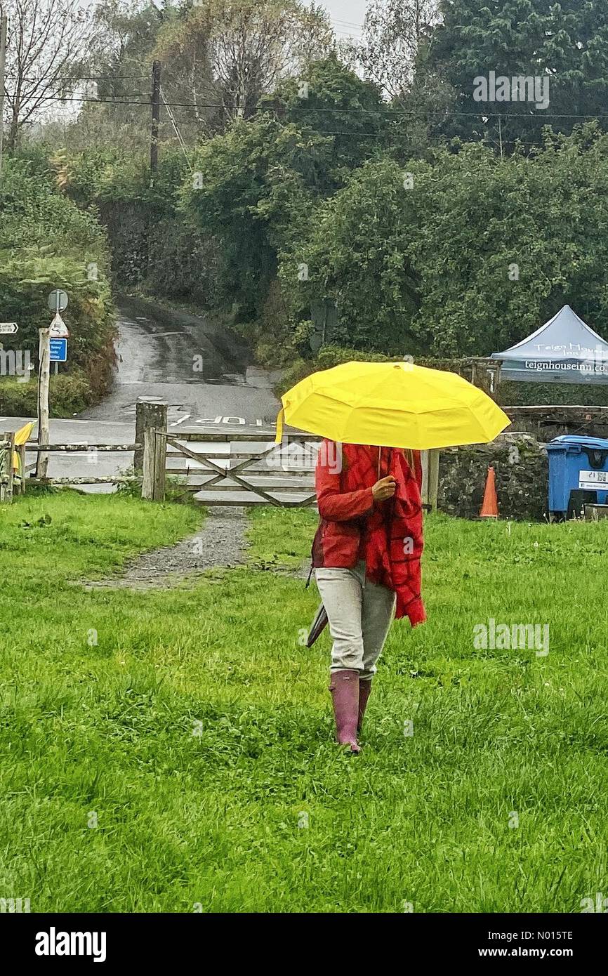 Christow, Devon, UK. 24th Oct 2021. UK Weather: Rainy and wet with ...