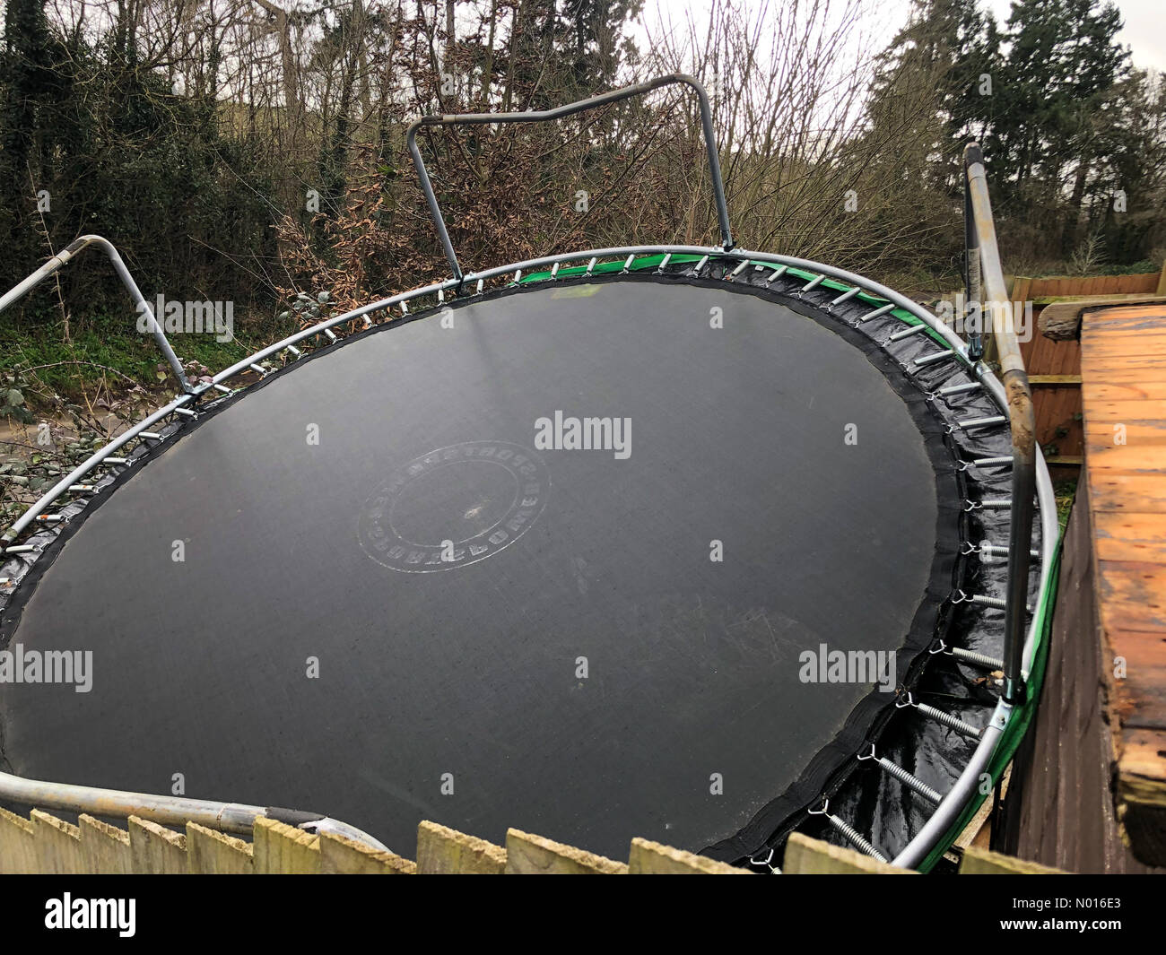 Trampoline wind hi-res stock photography and images - Alamy