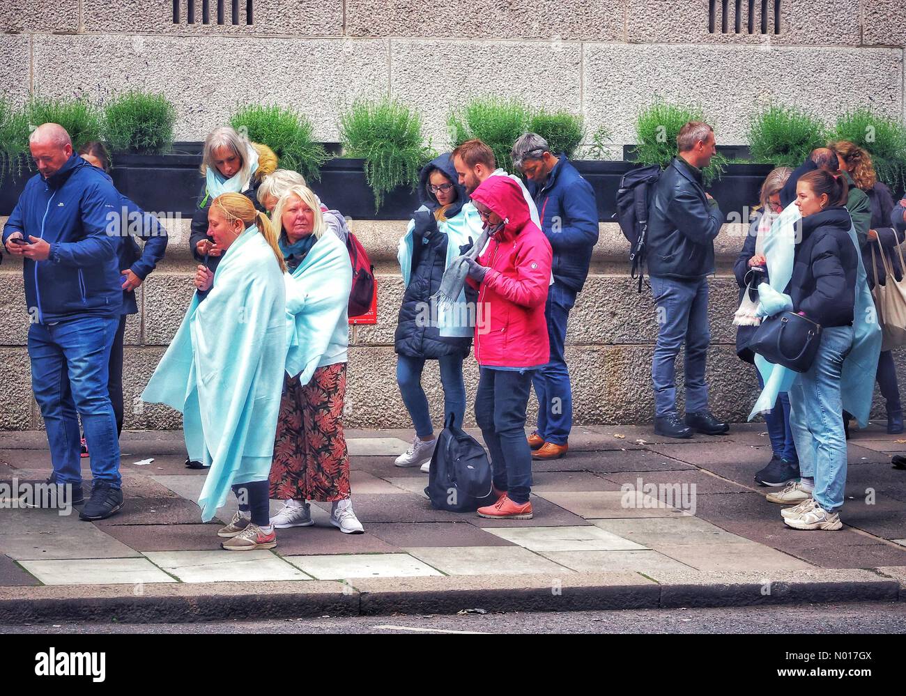 London, UK. 16th Sep, 2022. Queue in blankets for Queen lying in state ...