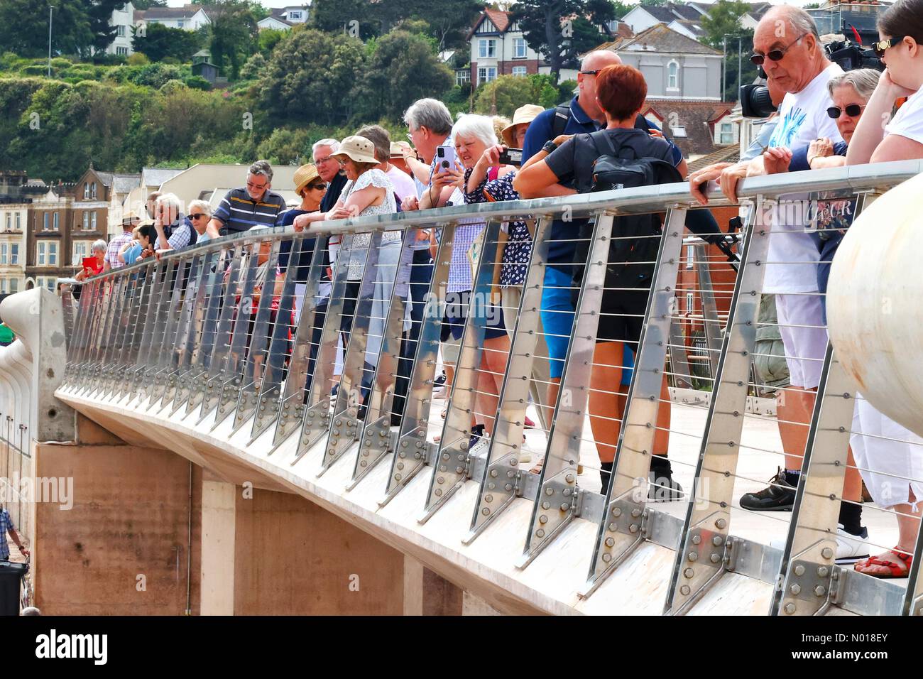Dawlish, Devon, UK. 25th May, 2023. Crowds enjoy new sea wall ...
