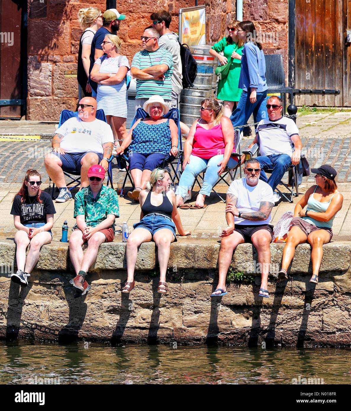 UK Weather: Crowds enjoy dragon boat festival in sunshine at Exeter ...