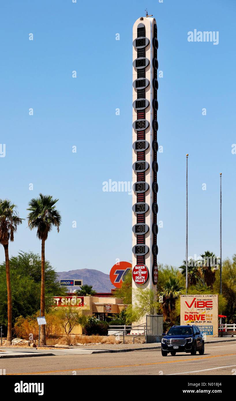 Baker Worlds tallest thermometer bakes in extreme weather heat warning ...