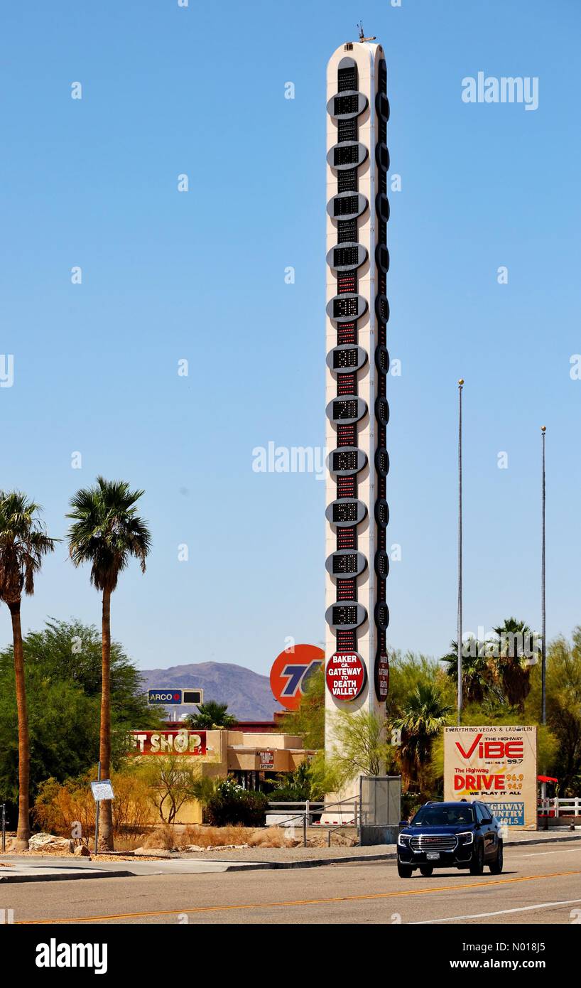 Baker Worlds tallest thermometer bakes in extreme weather heat warning ...
