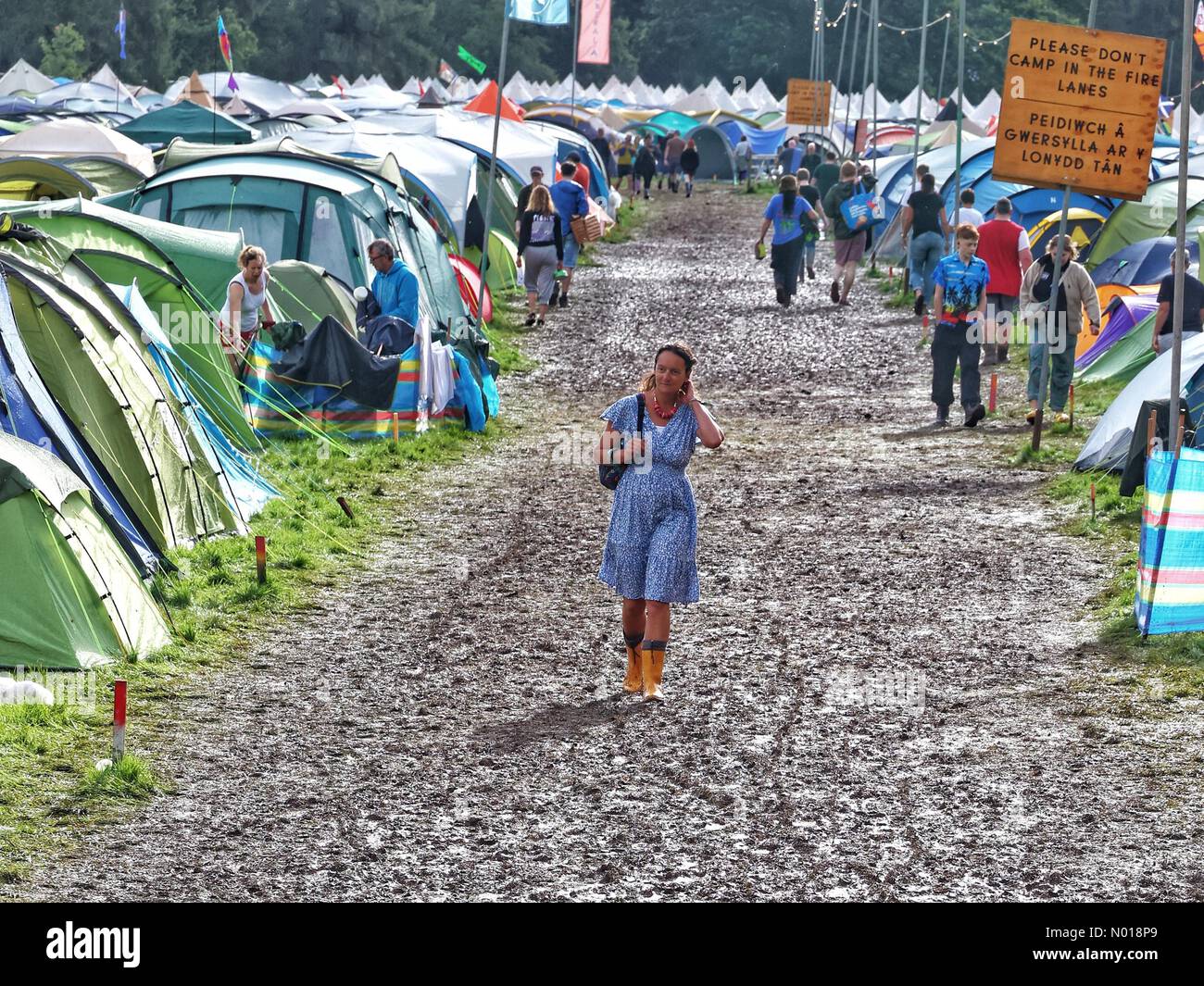 UK Weather: Morning mud walk after night of torrential rain at Green ...