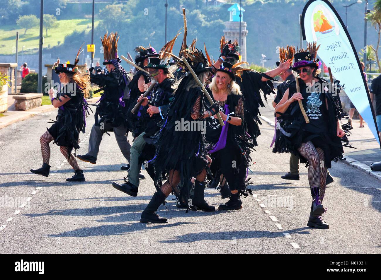 UK Weather: Teignmouth Sea Shanty festival shenanigans. Teignmouth ...