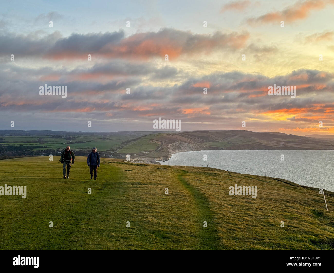 UK Weather: Sunrise over the Isle of Wight. Tennyson Down, Totland ...