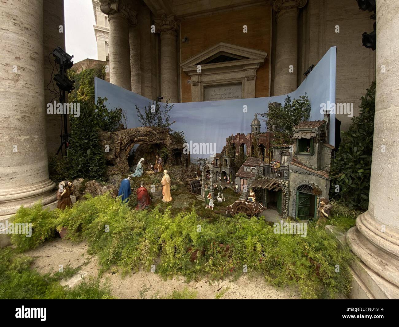 Rome, Italy. 24th Dec 2023. Christmas nativity scene, Rome, Italy ...