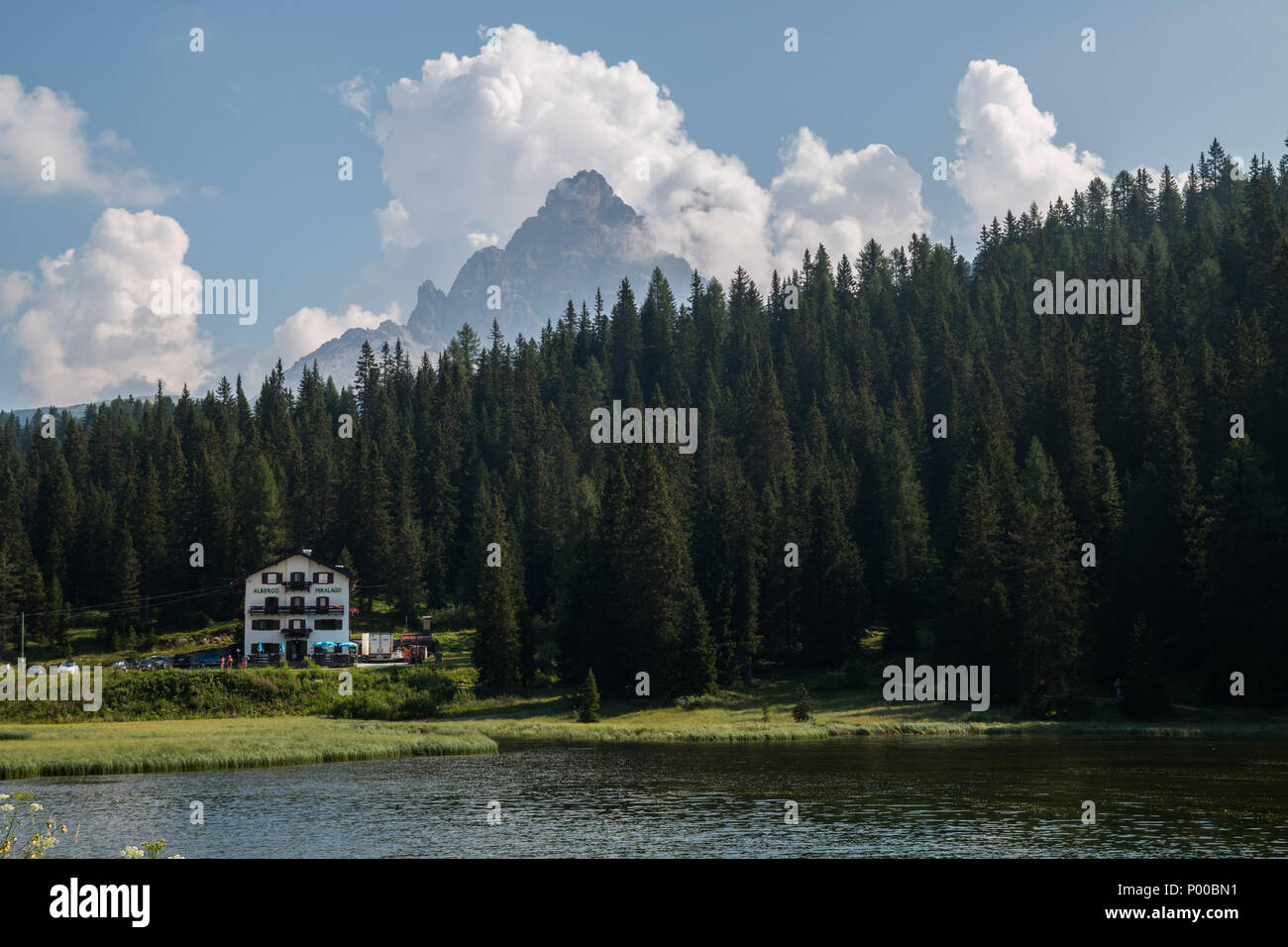 Lake Misurina and the Three Peaks of Lavaredo, Cadore, Belluno, Veneto ...