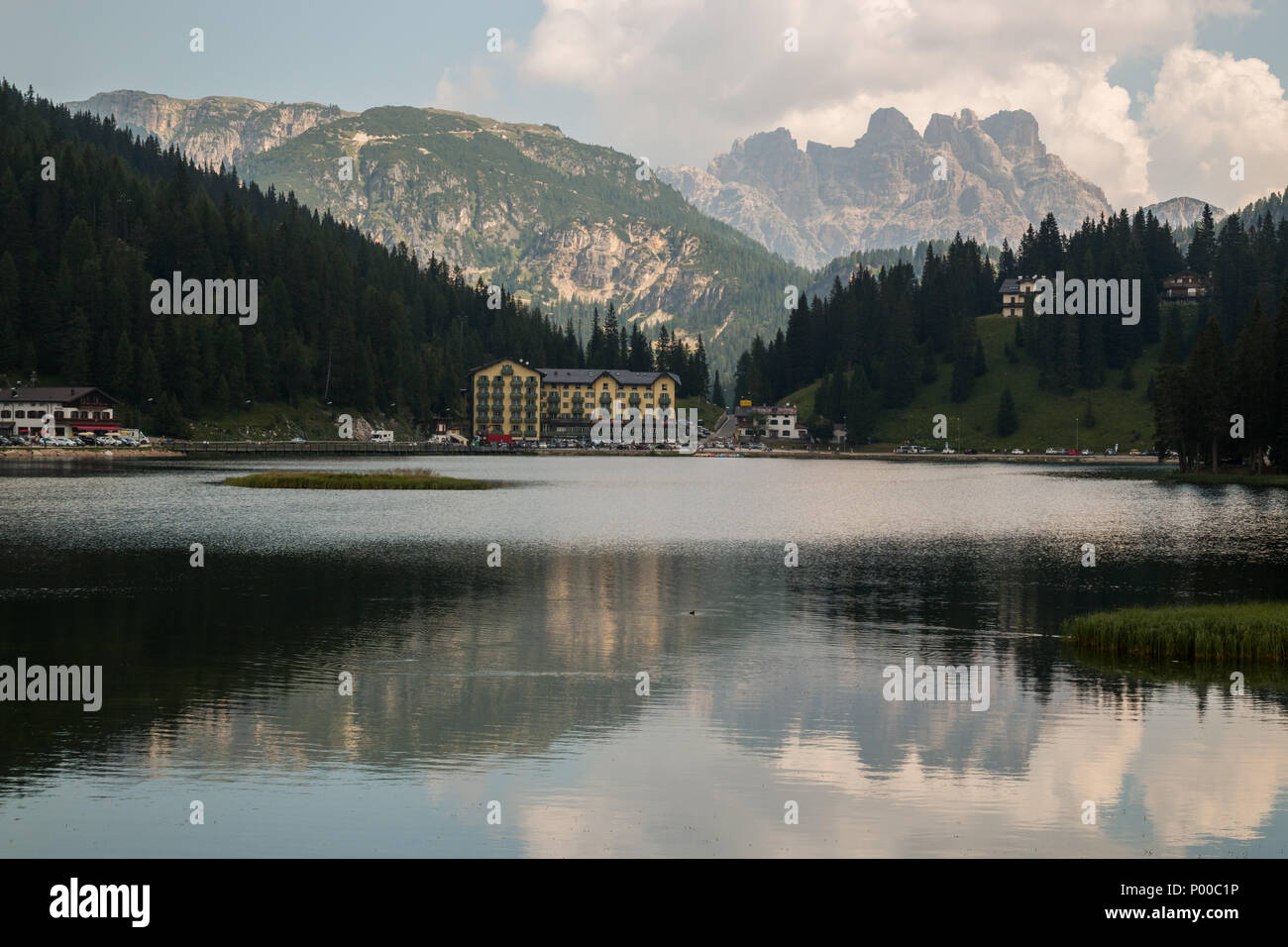 Lake Misurina and the Three Peaks of Lavaredo, Cadore, Belluno, Veneto ...