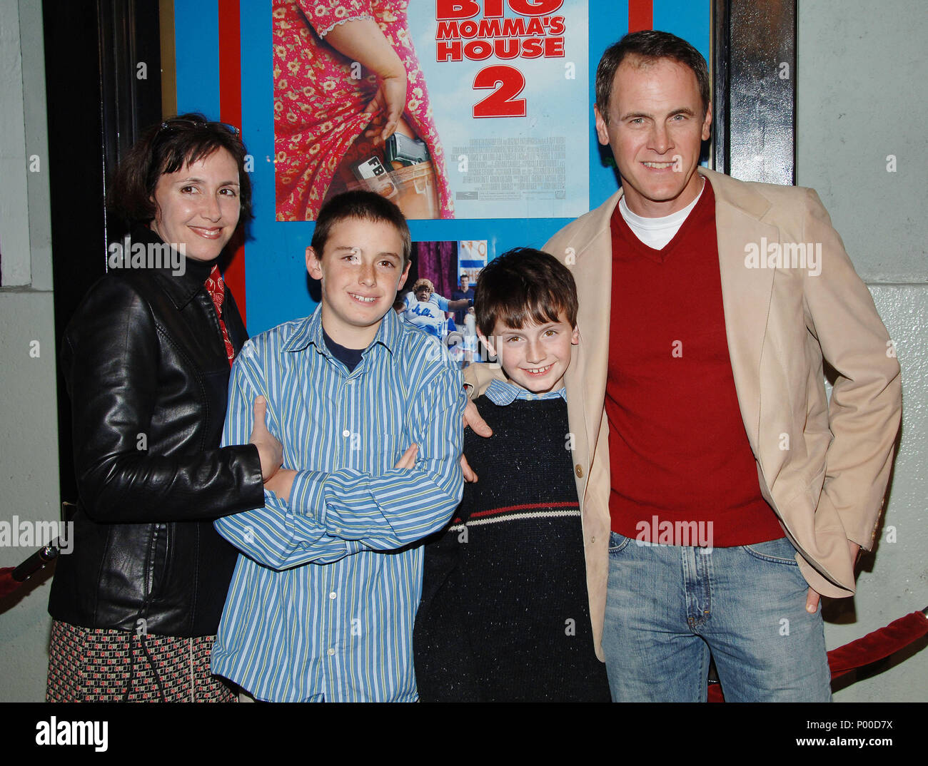 Mark Moses and family arriving at the BIG MOMMA'S HOUSE 2 Premiere at ...