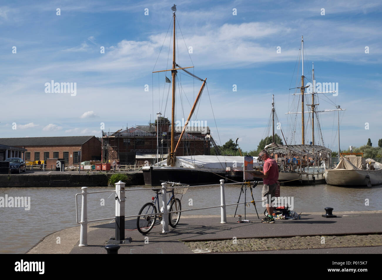 Artist at work in Gloucester docks on the Gloucester and Sharpness ...