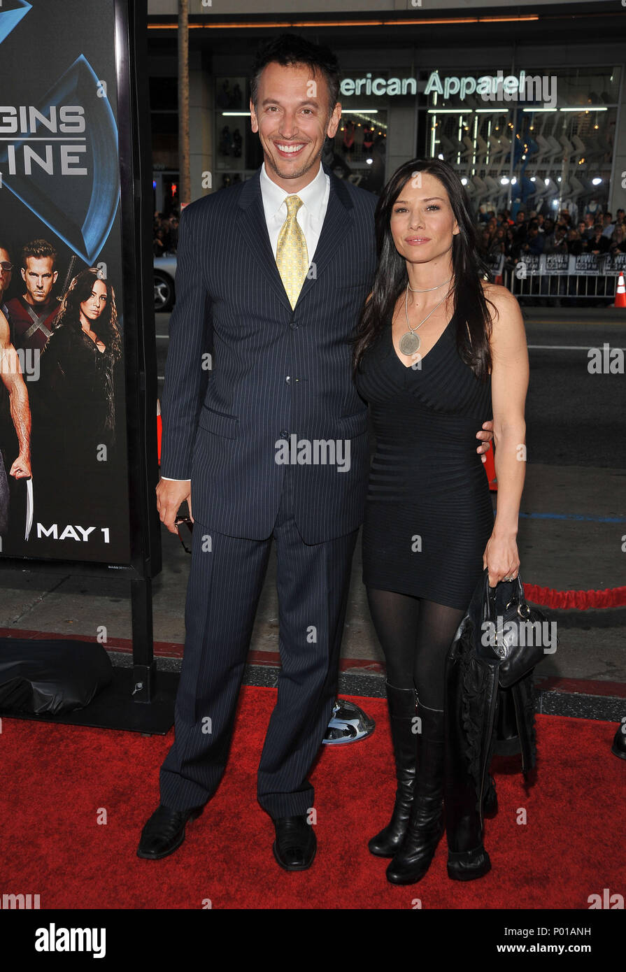 Steve valentine and wife hi-res stock photography and images - Alamy