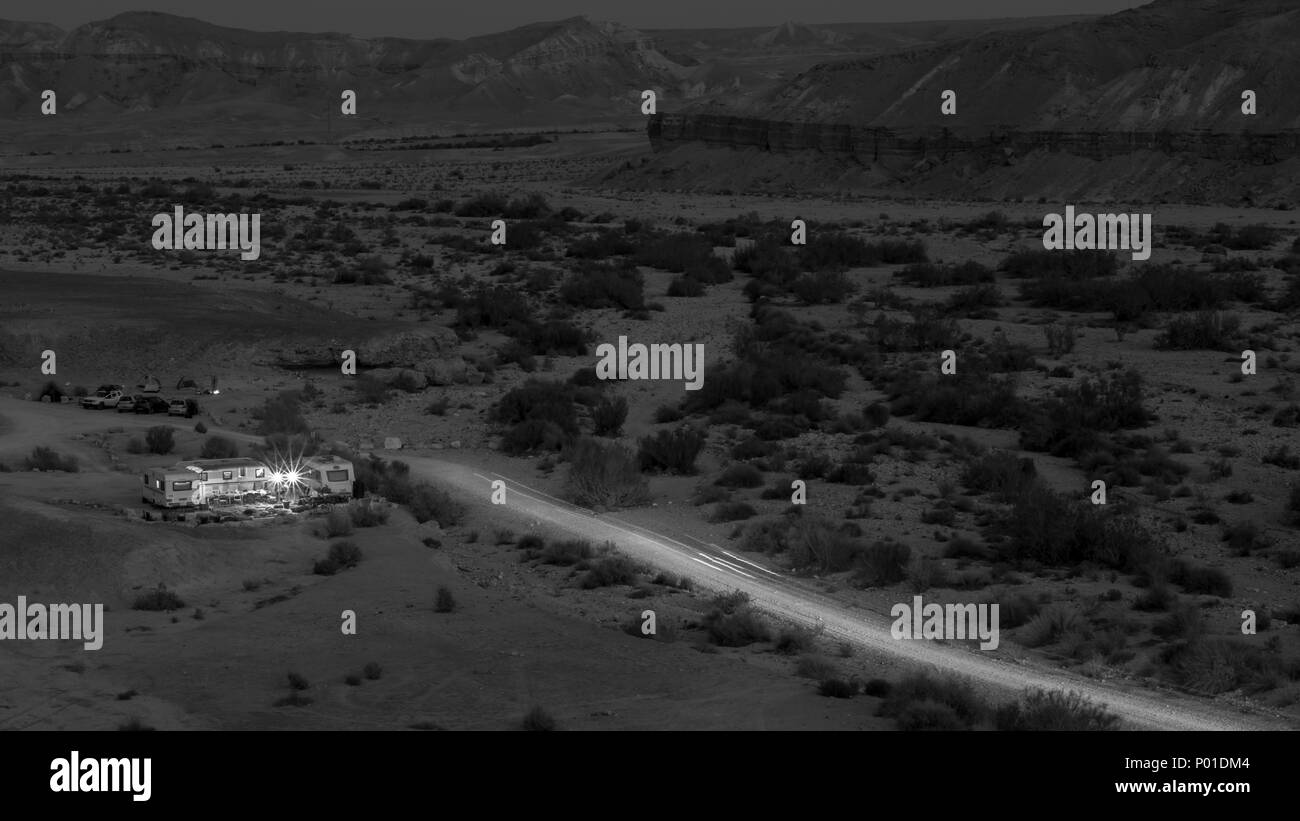 Caravan/ RV camping vacation in Mitzpe Ramon, Israel Stock Photo - Alamy