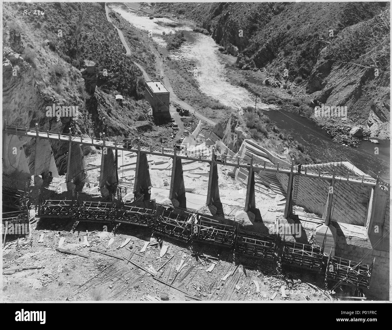 Roosevelt Dam. View of north spillway. Concrete between piers has been ...