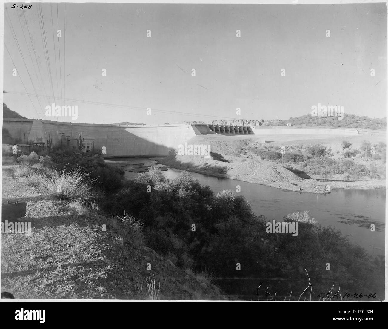 Stewart Mountain Dam. The Stewart Mountain Dam showing the completed ...
