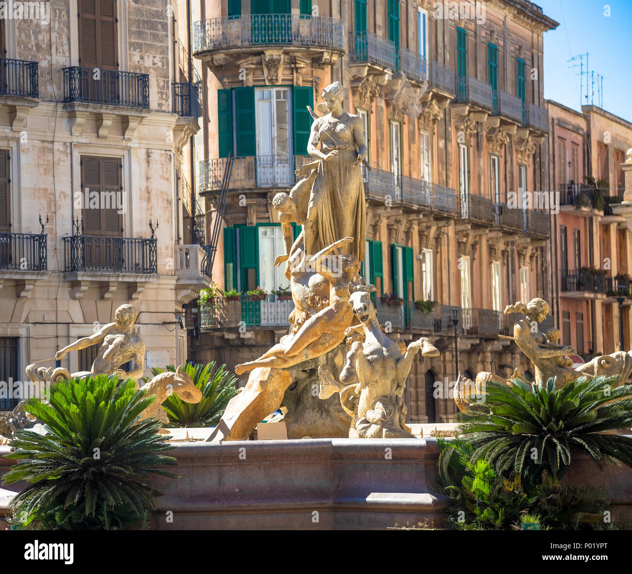 Archimedes square hi-res stock photography and images - Alamy