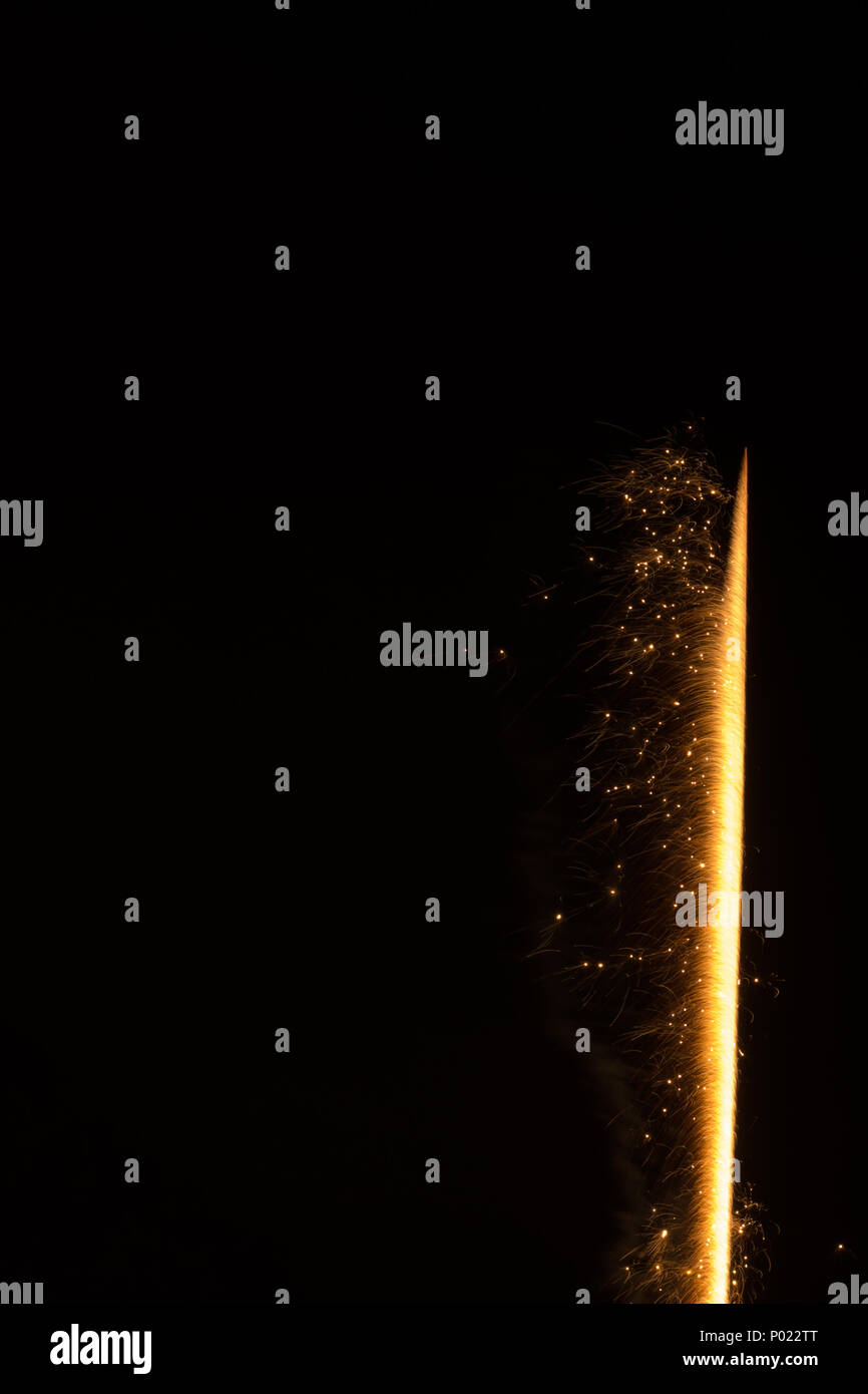 Long line fireworks hi-res stock photography and images - Alamy
