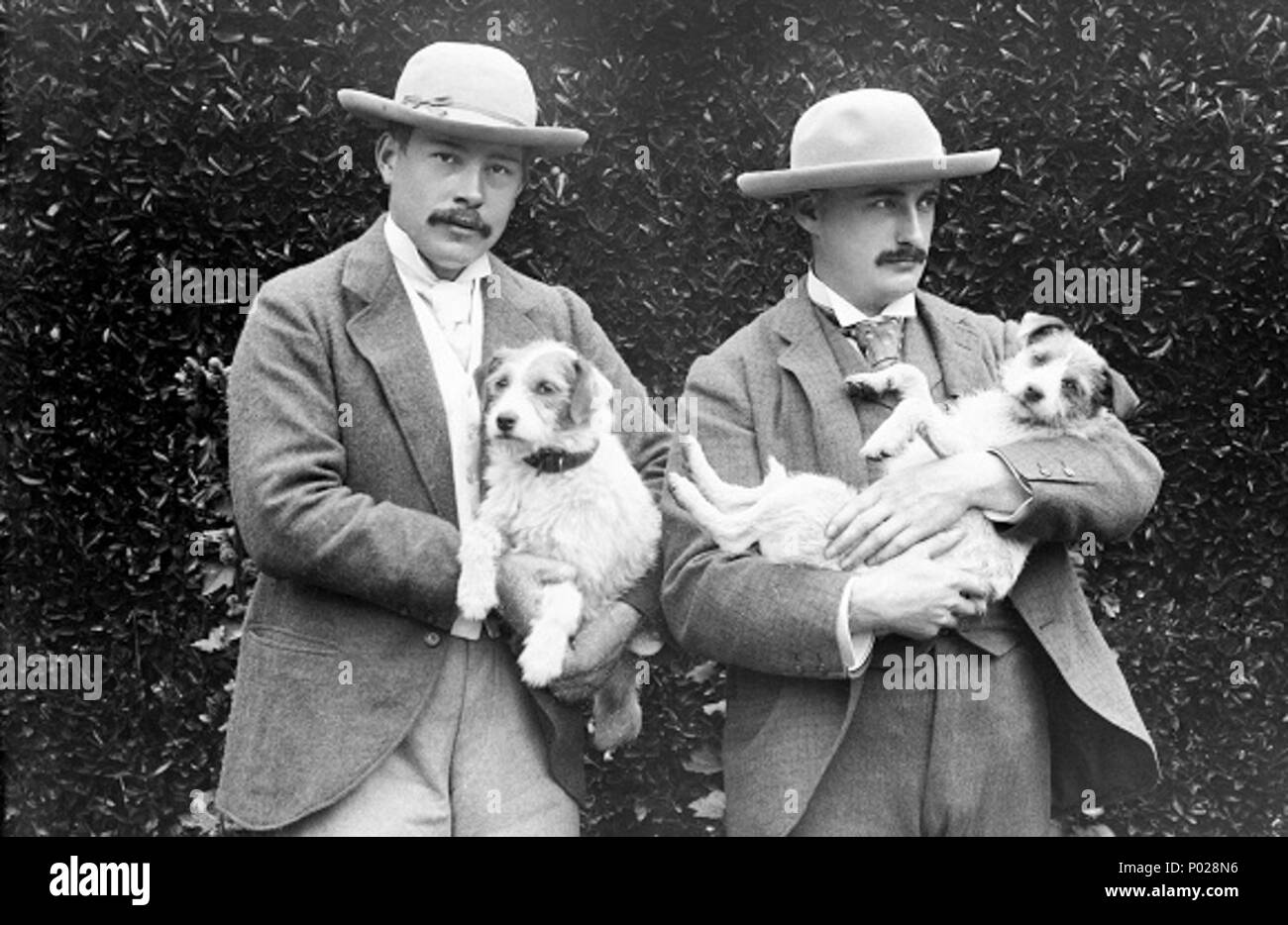 Edward reeves hi-res stock photography and images - Alamy