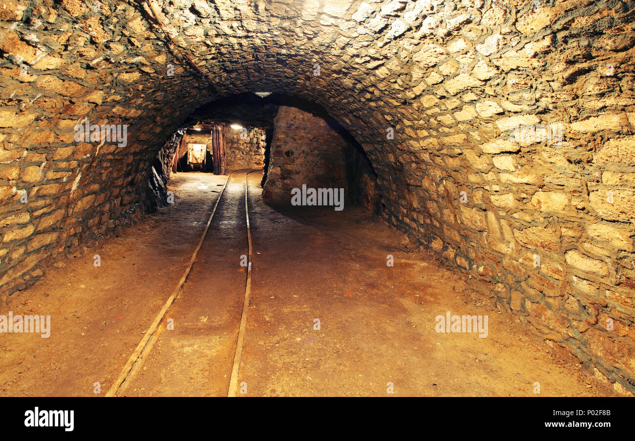 Underground gold mine hi-res stock photography and images - Alamy