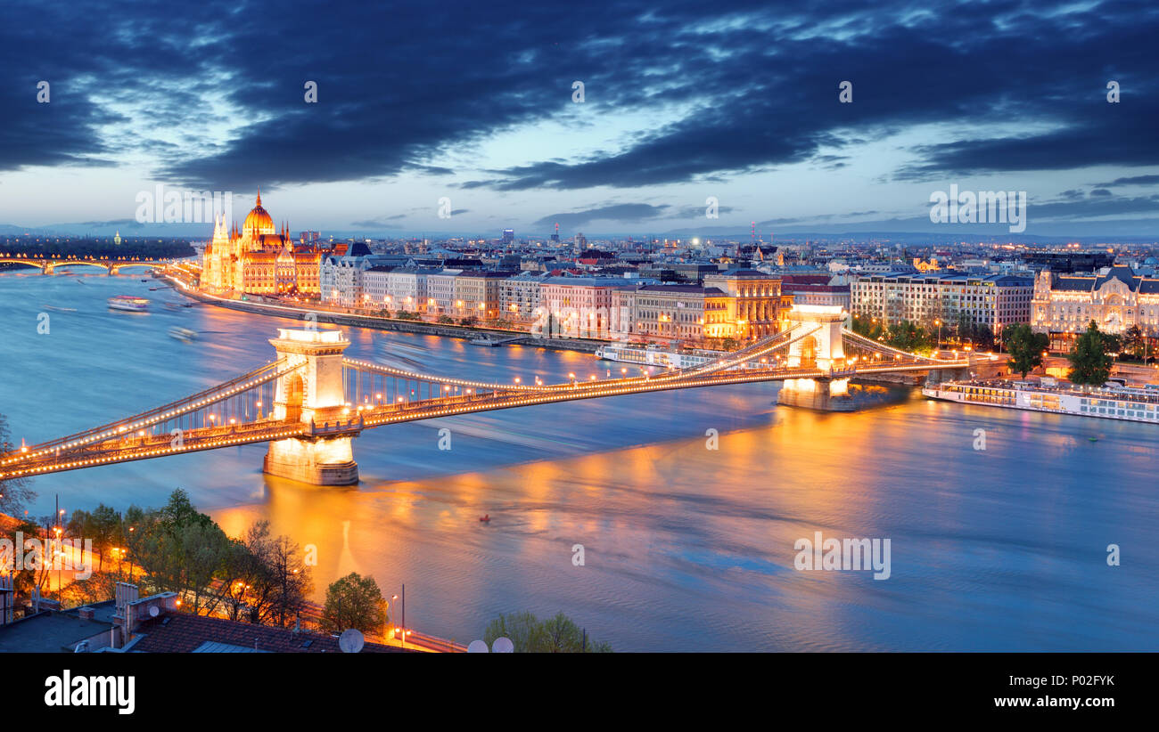 Budapest hungary sunrise panorama hi-res stock photography and images ...