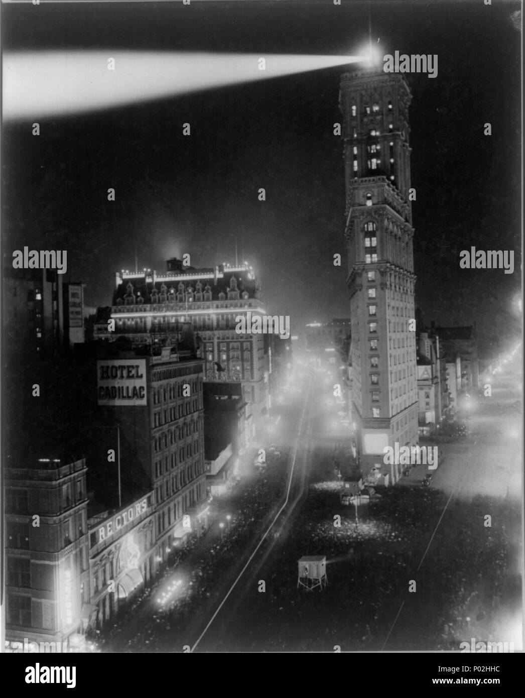 The great white way B'way south from 42nd St Stock Photo - Alamy
