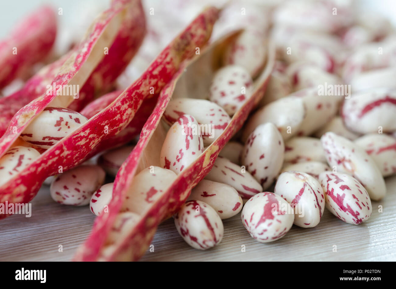 Red kidney bean field hi-res stock photography and images - Alamy