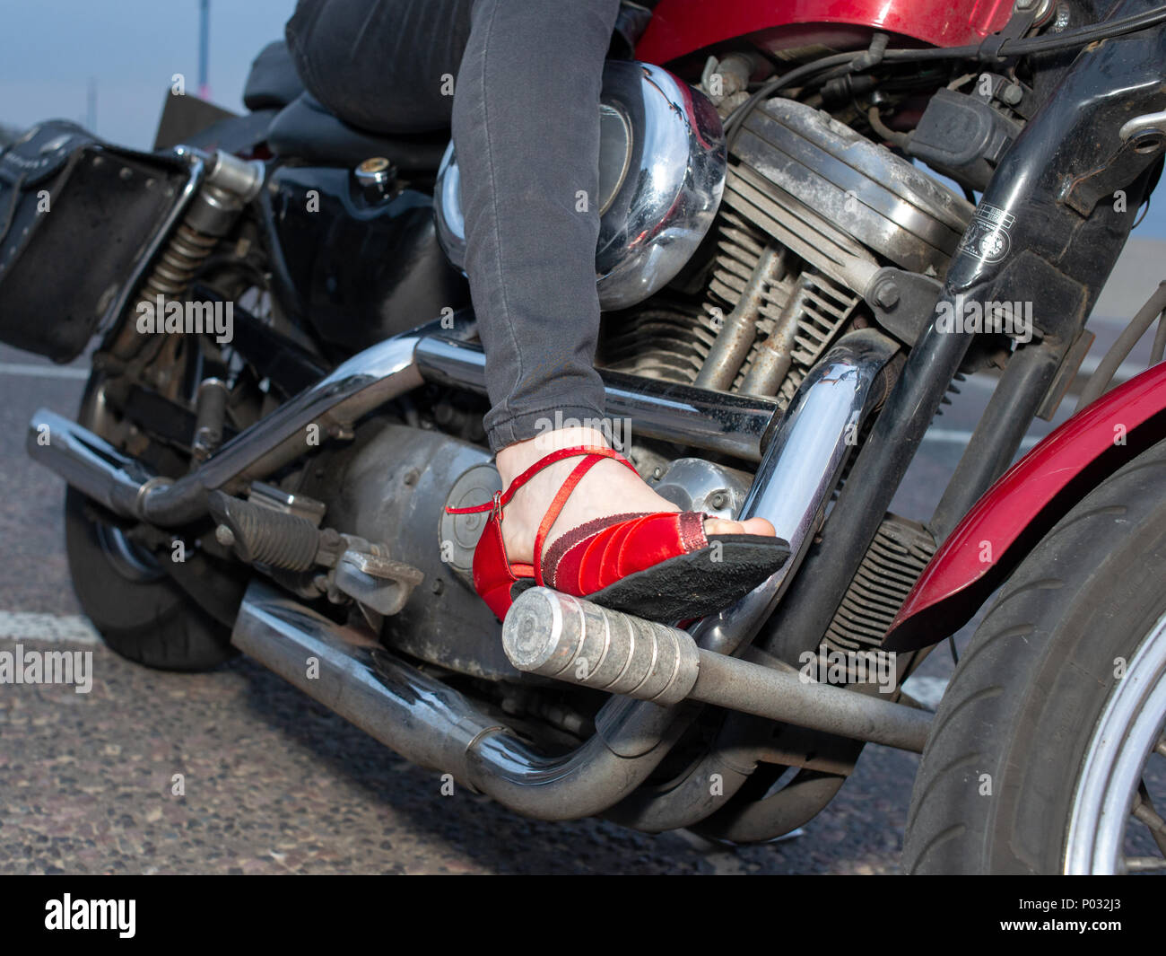 Red high heels shoes hi-res stock photography and images - Alamy