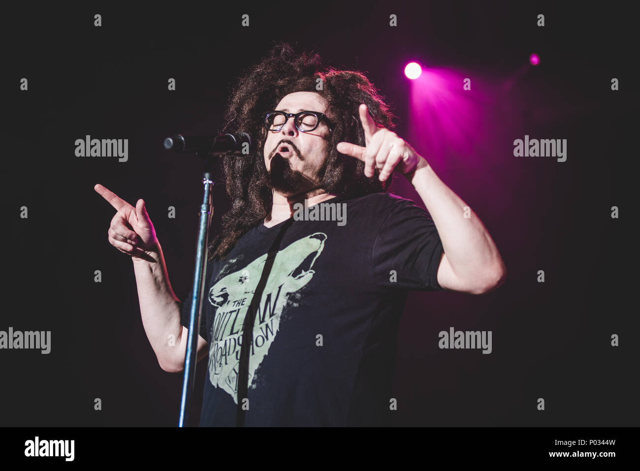 Italy, 2014 November 23rd: The American band Counting Crows performing ...