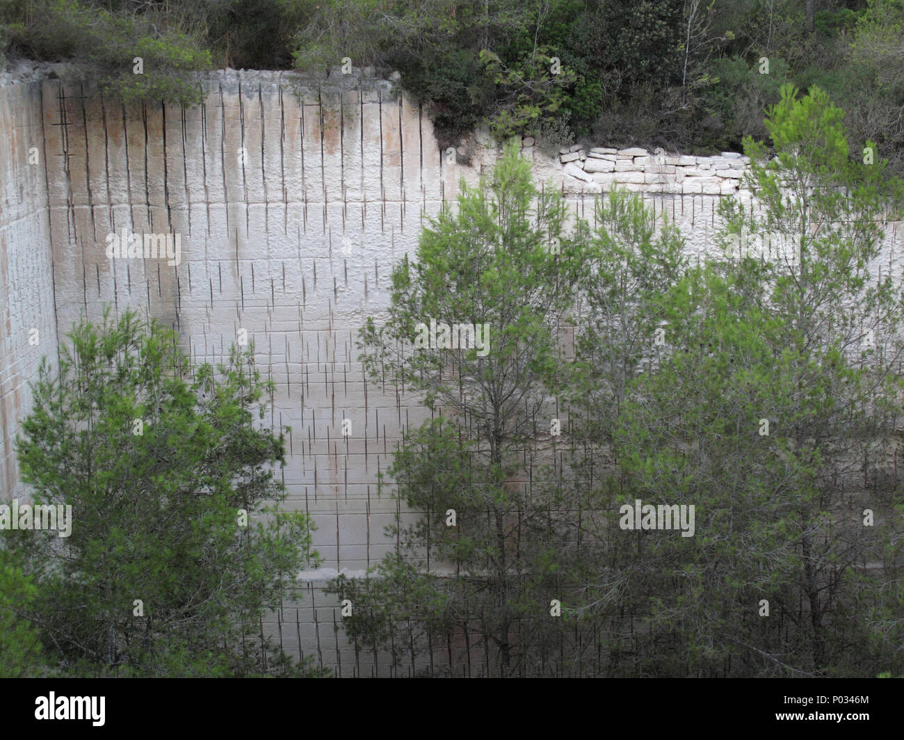 Sandstone quarries hi-res stock photography and images - Alamy