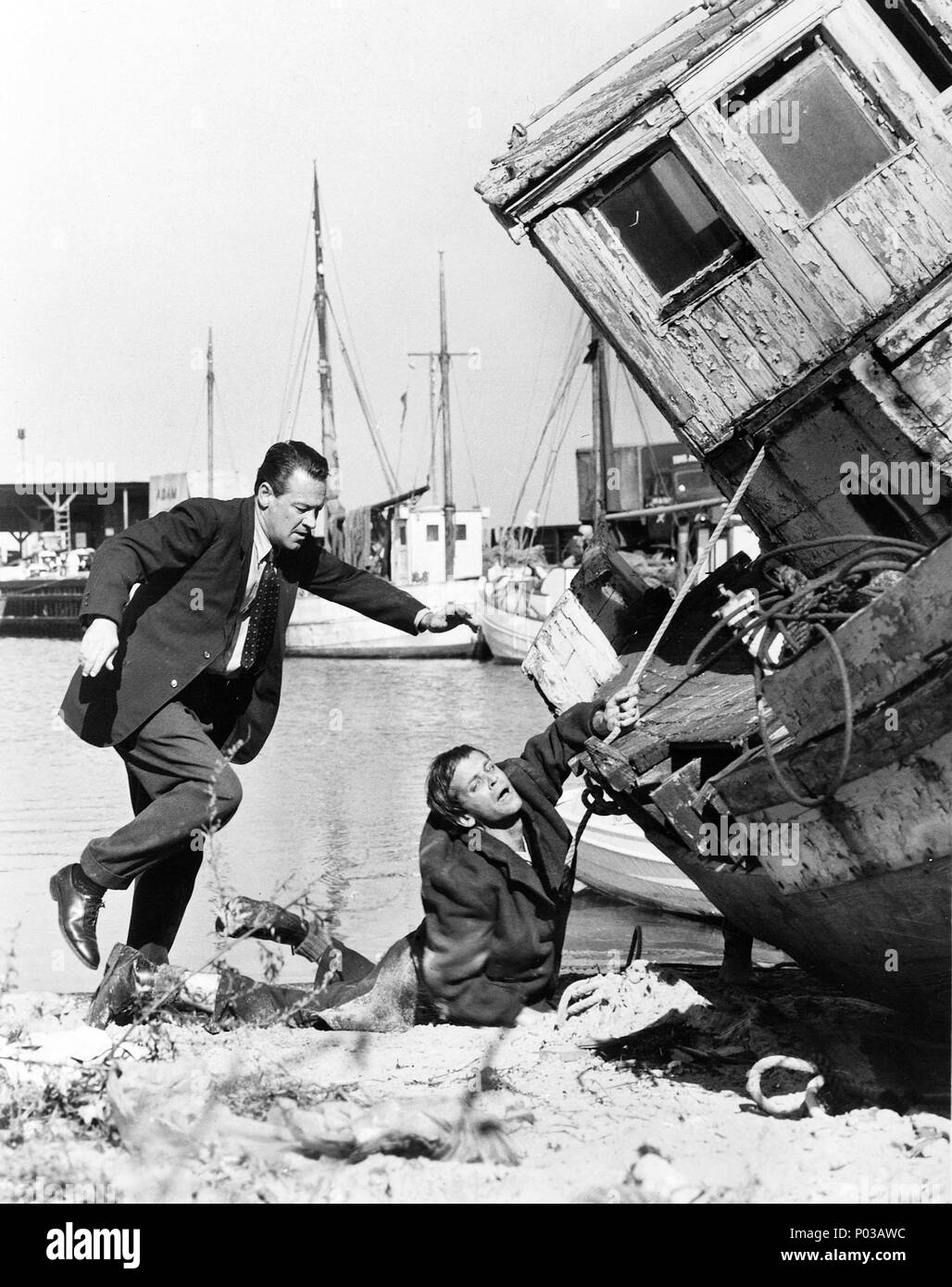 The counterfeit traitor 1962 william holden hi-res stock photography and images - Alamy