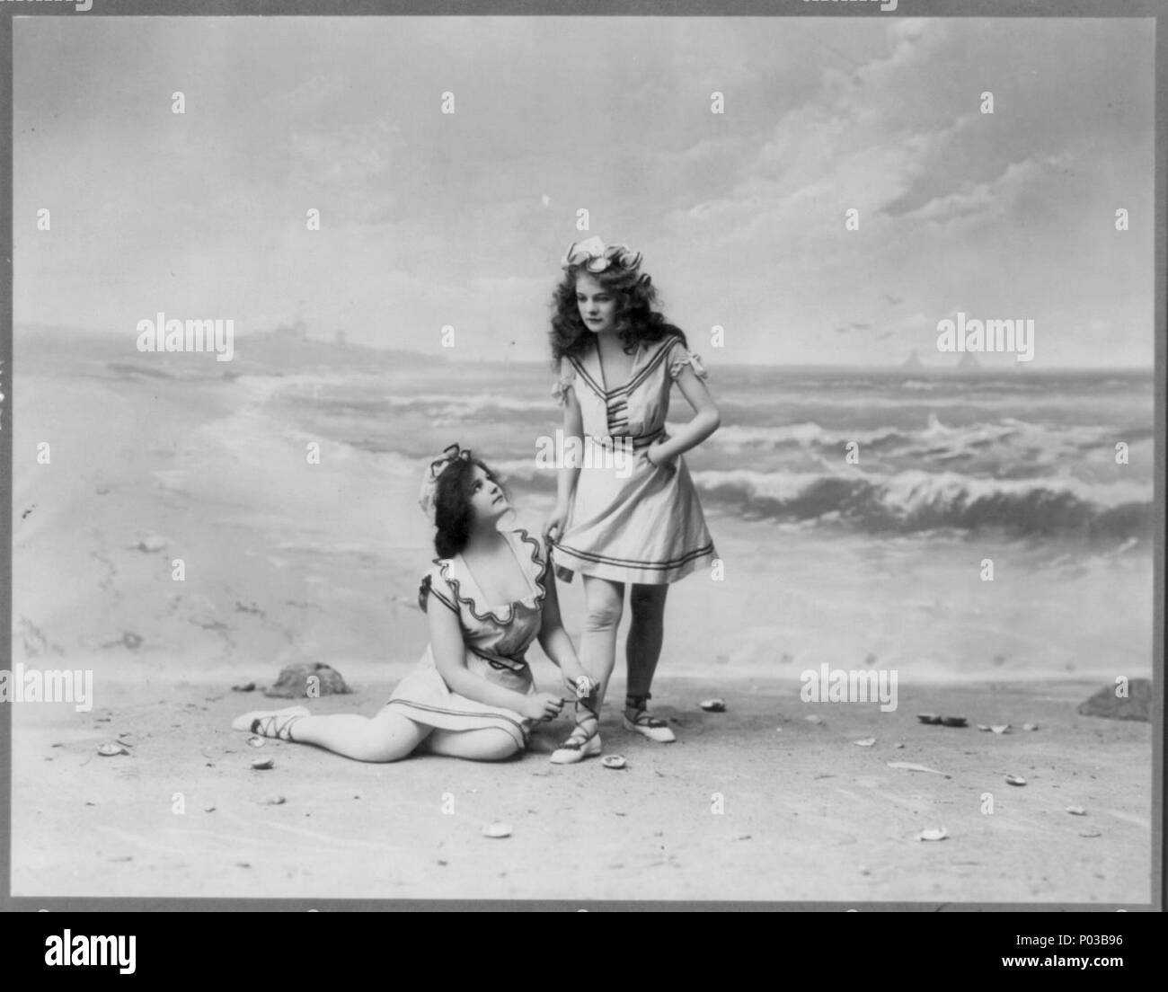Vintage bathers Black and White Stock Photos & Images - Alamy