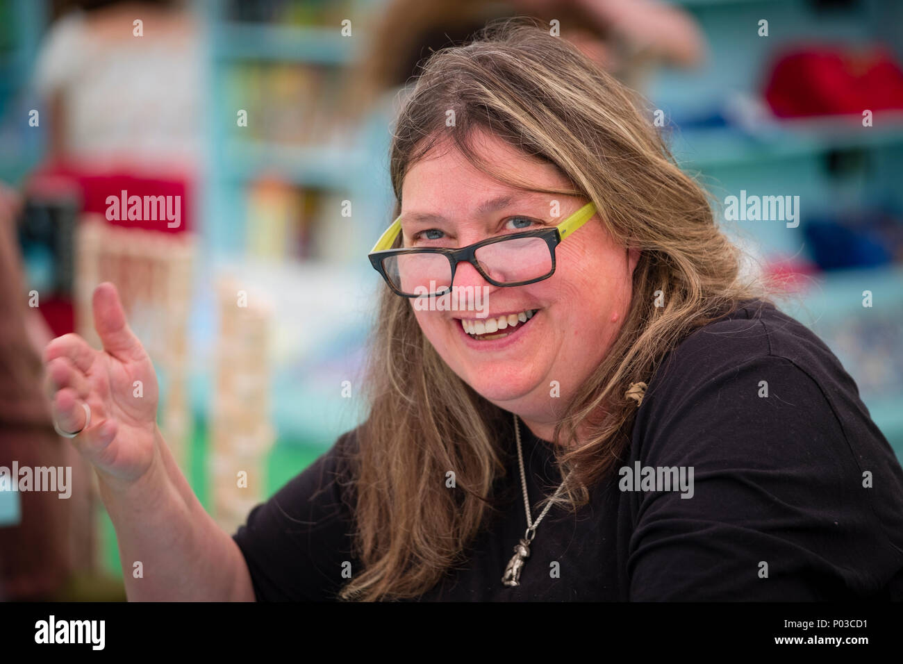 Jackie morris illustrator hi-res stock photography and images - Alamy