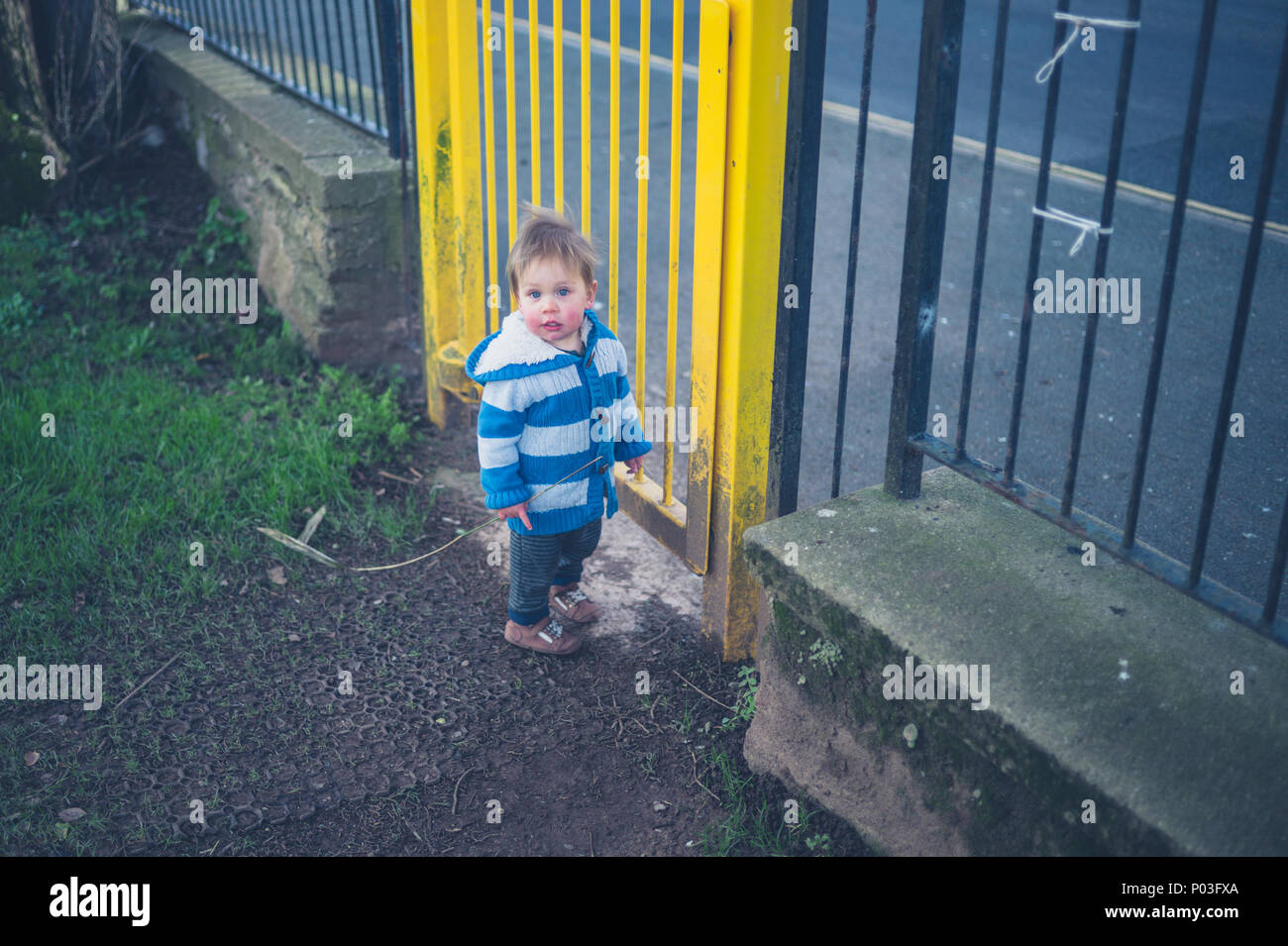 Baby gate hi-res stock photography and images - Alamy