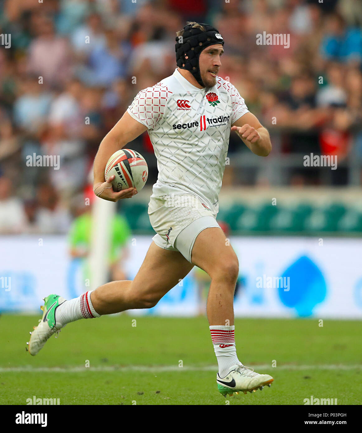 Ethan waddleton hi-res stock photography and images - Alamy