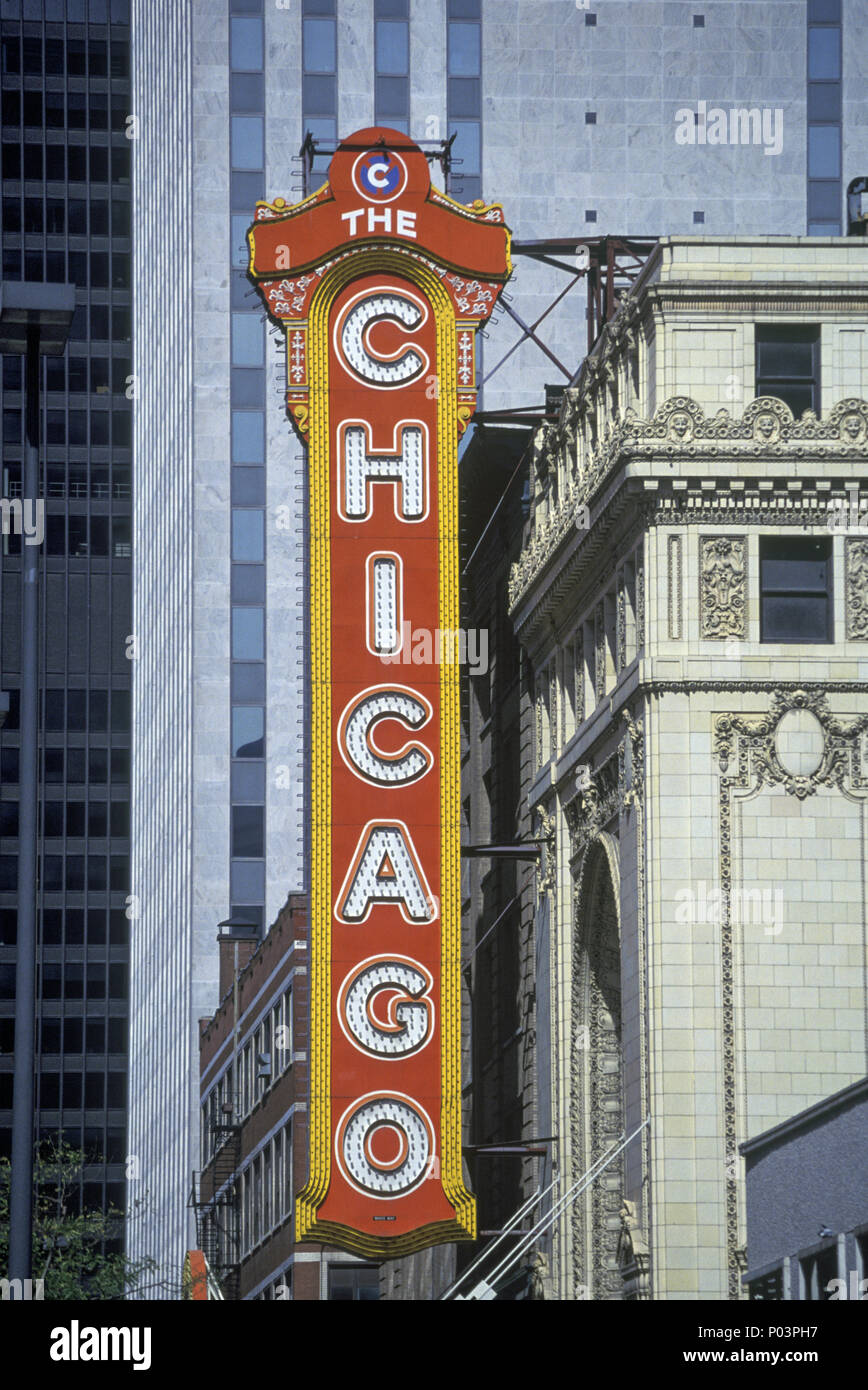 1992 HISTORICAL CHICAGO THEATER CENTER SIGN MARQUEE PAGE BROTHERS ...