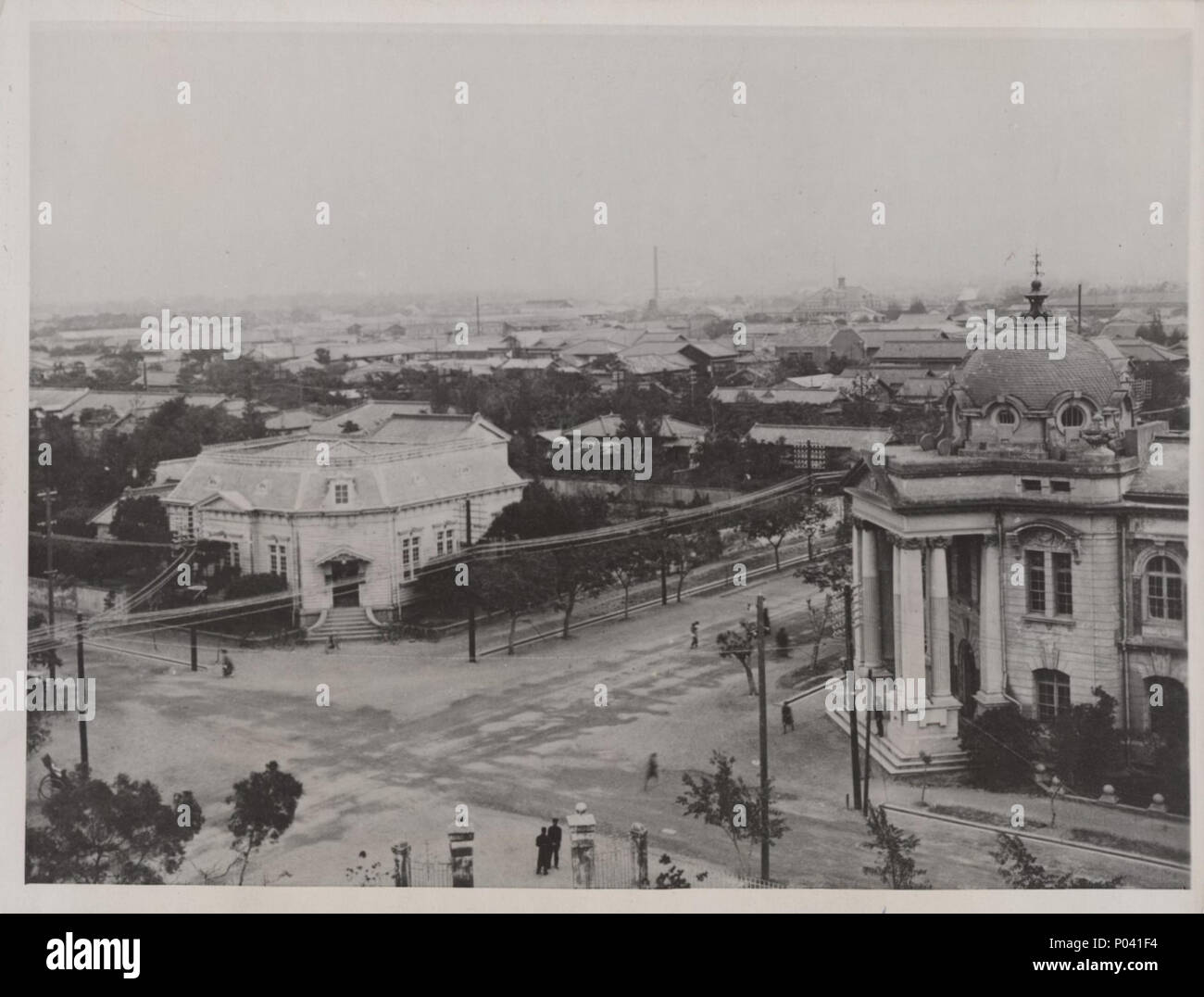 . Simple English: Bird's-eye view of Taihoku(Taipei). . before 1945 ...