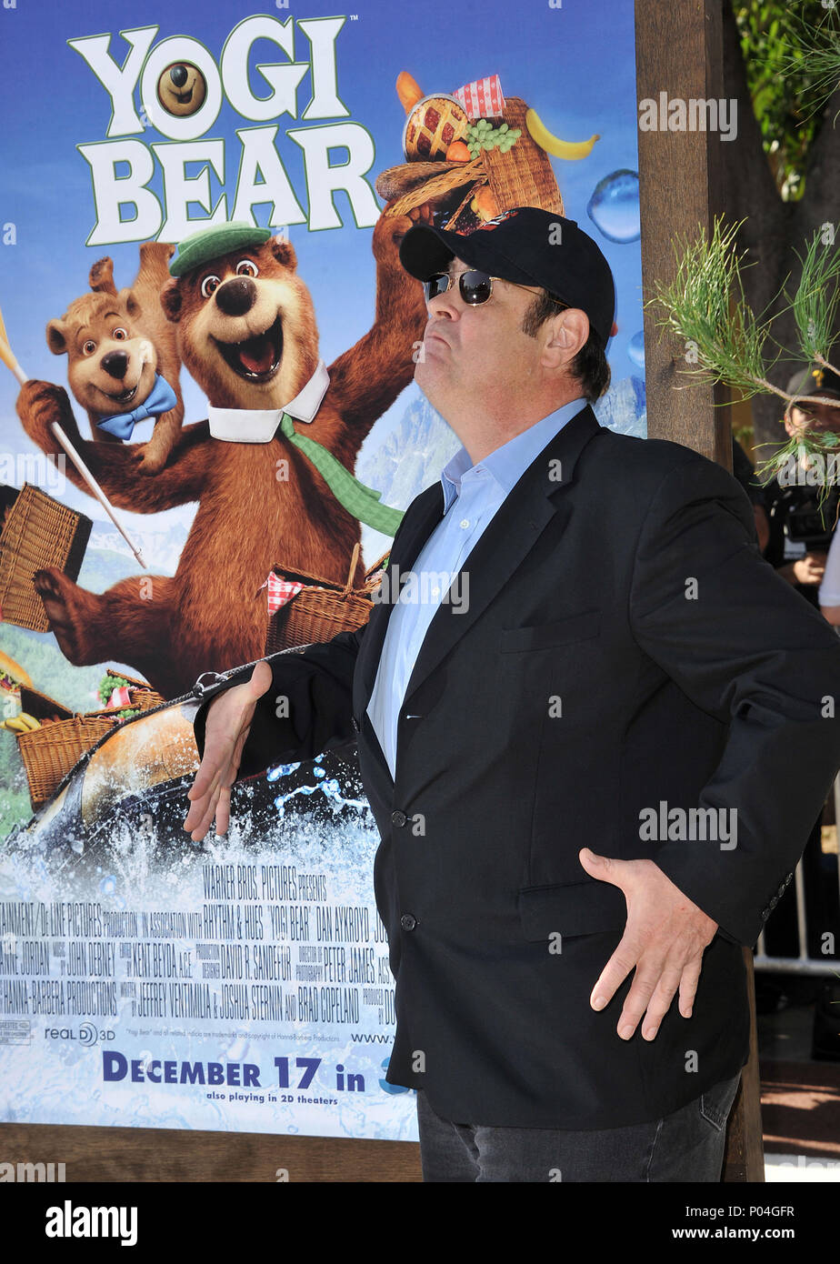 Dan aykroyd los angeles premiere of hi-res stock photography and images ...