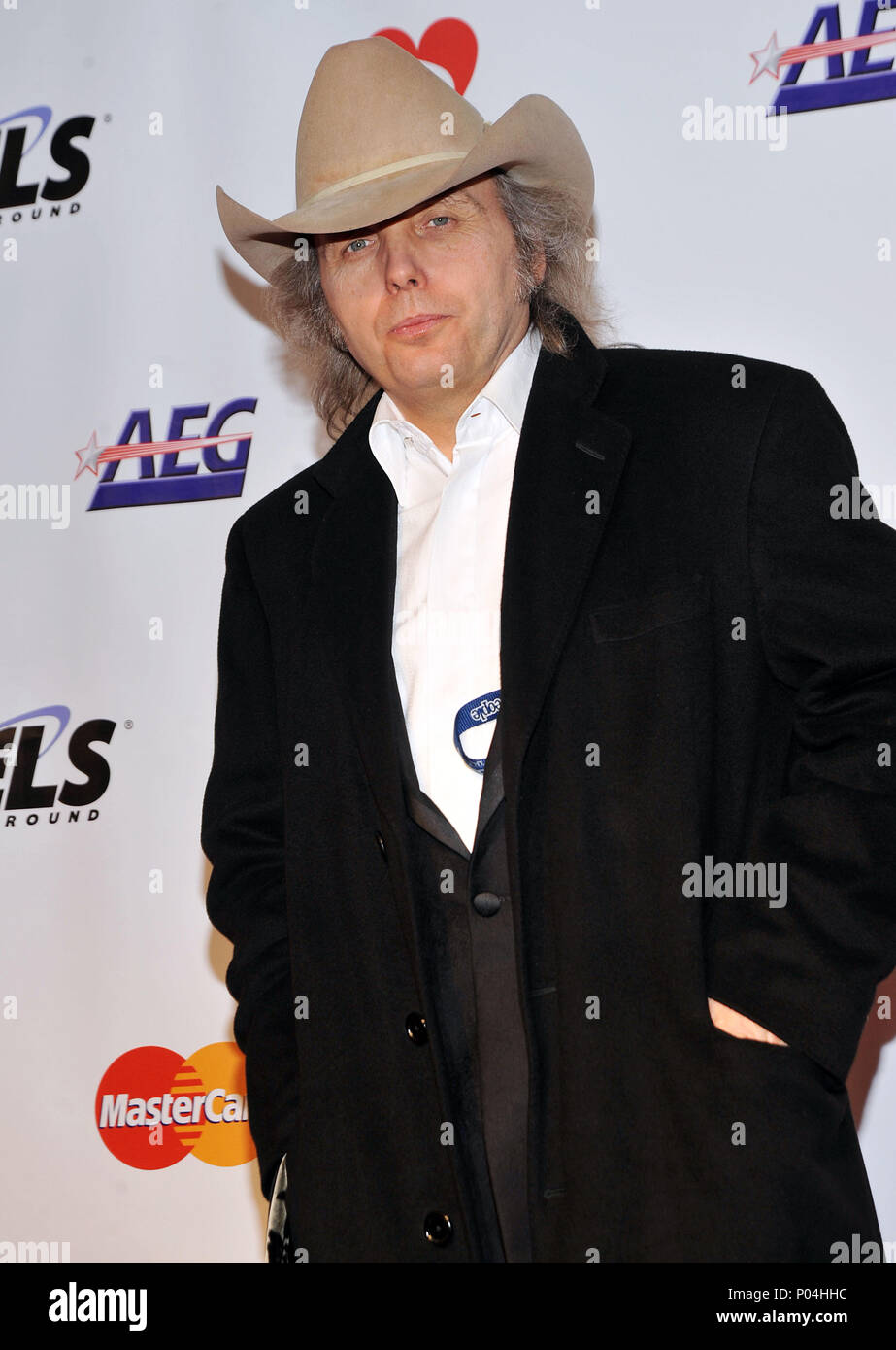 Dwight yoakam _27 red carpet event hi-res stock photography and images ...