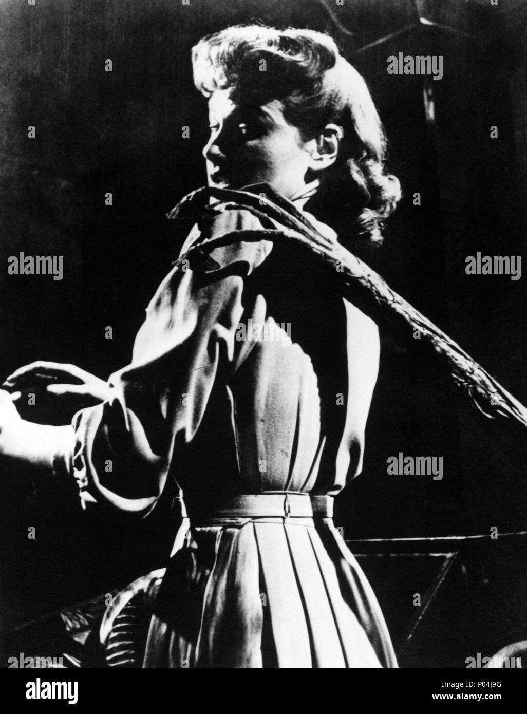 War of the worlds 1953 h g wells hi-res stock photography and images ...