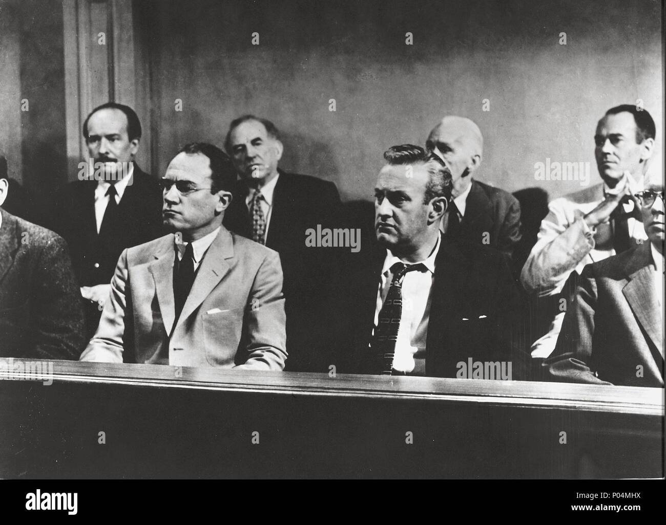12 angry men hi-res stock photography and images - Alamy