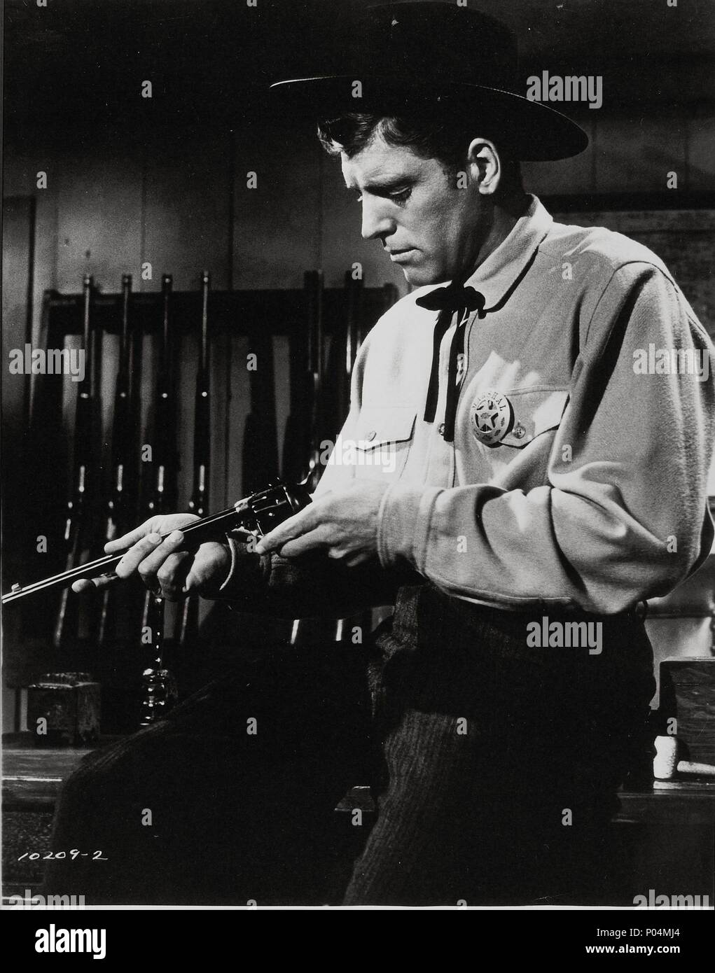 Gunfight at the o k corral (1957) hi-res stock photography and images ...