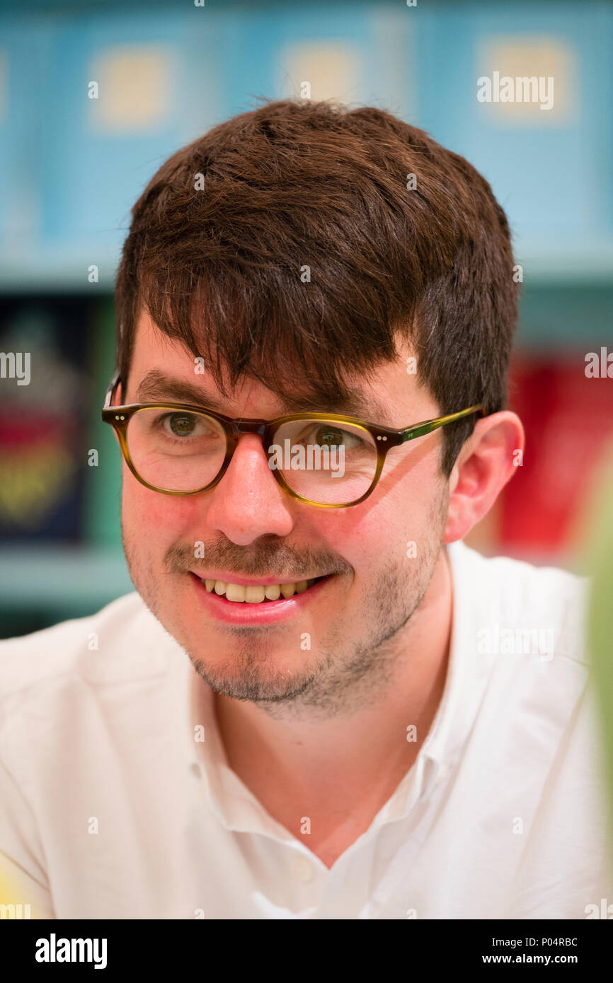 Book wriiter hi-res stock photography and images - Alamy