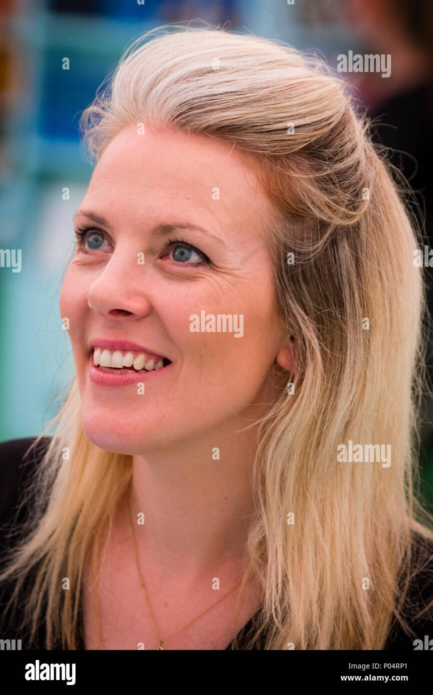 Sarah crossan hi-res stock photography and images - Alamy