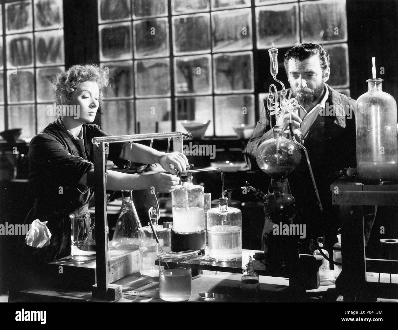 Madame curie 1943 hi-res stock photography and images - Alamy