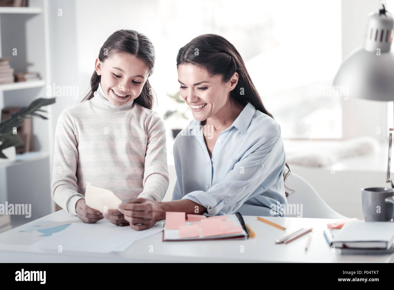 Happy woman spending time with her daughter Stock Photo - Alamy
