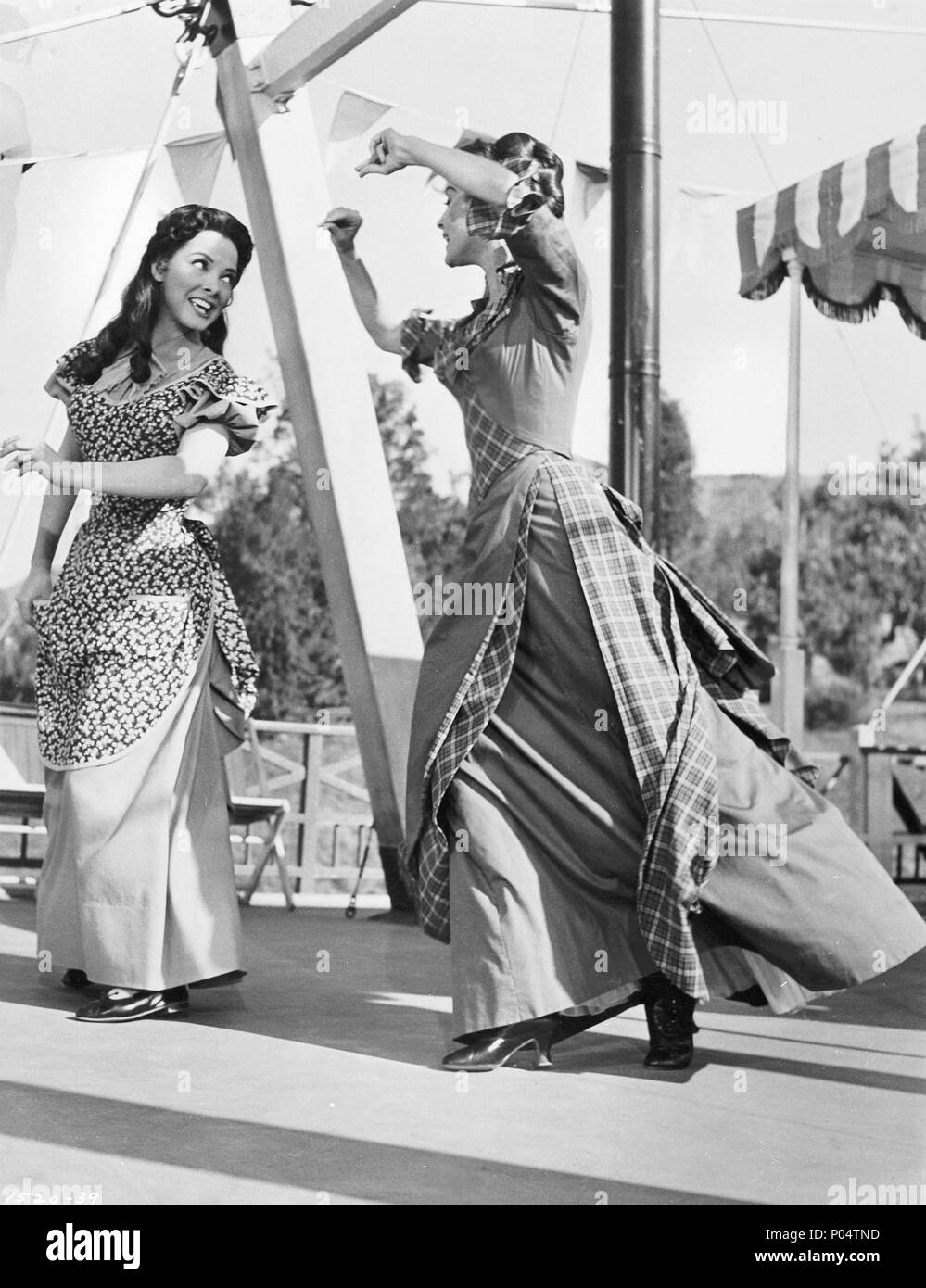 Original Film Title: SHOW BOAT. English Title: SHOW BOAT. Film Director ...