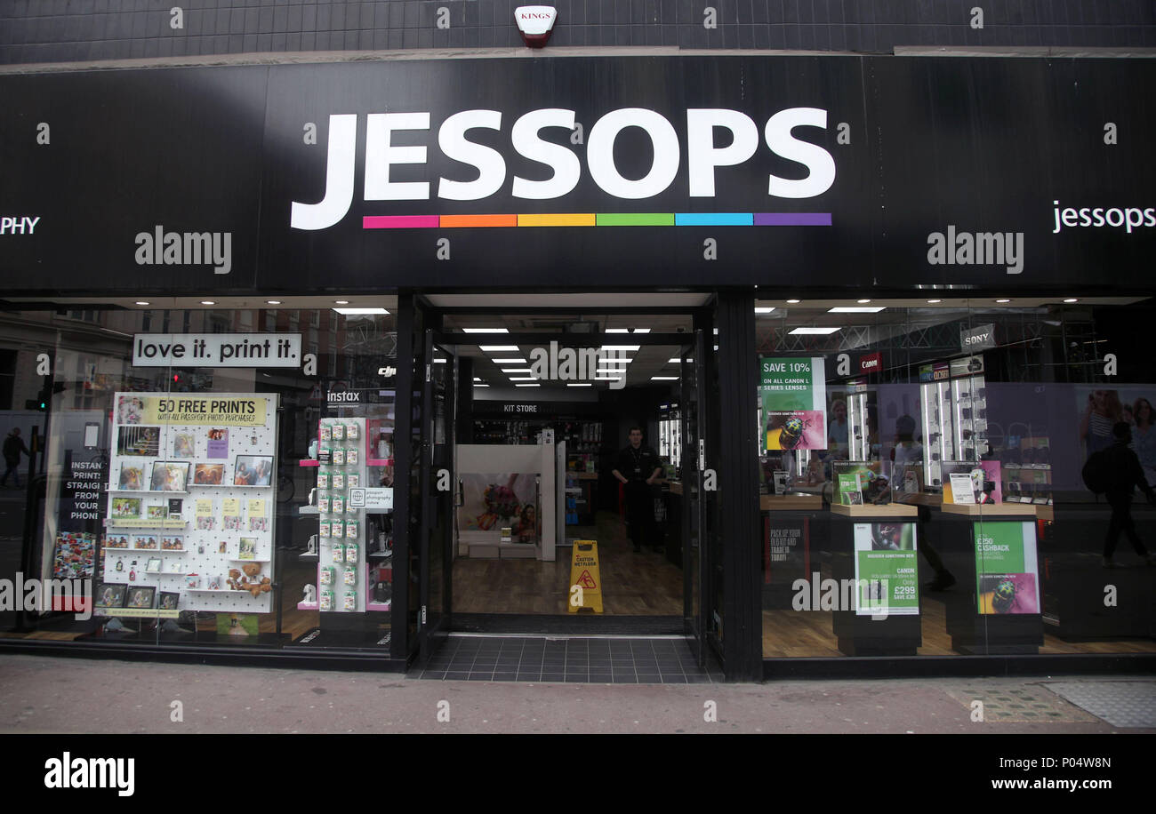 Jessops logo hi-res stock photography and images - Alamy